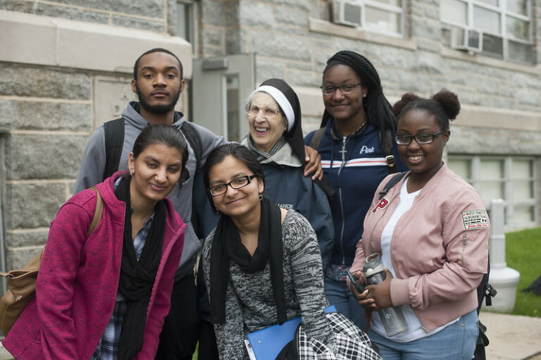 Residence Hall Tour - Manor College